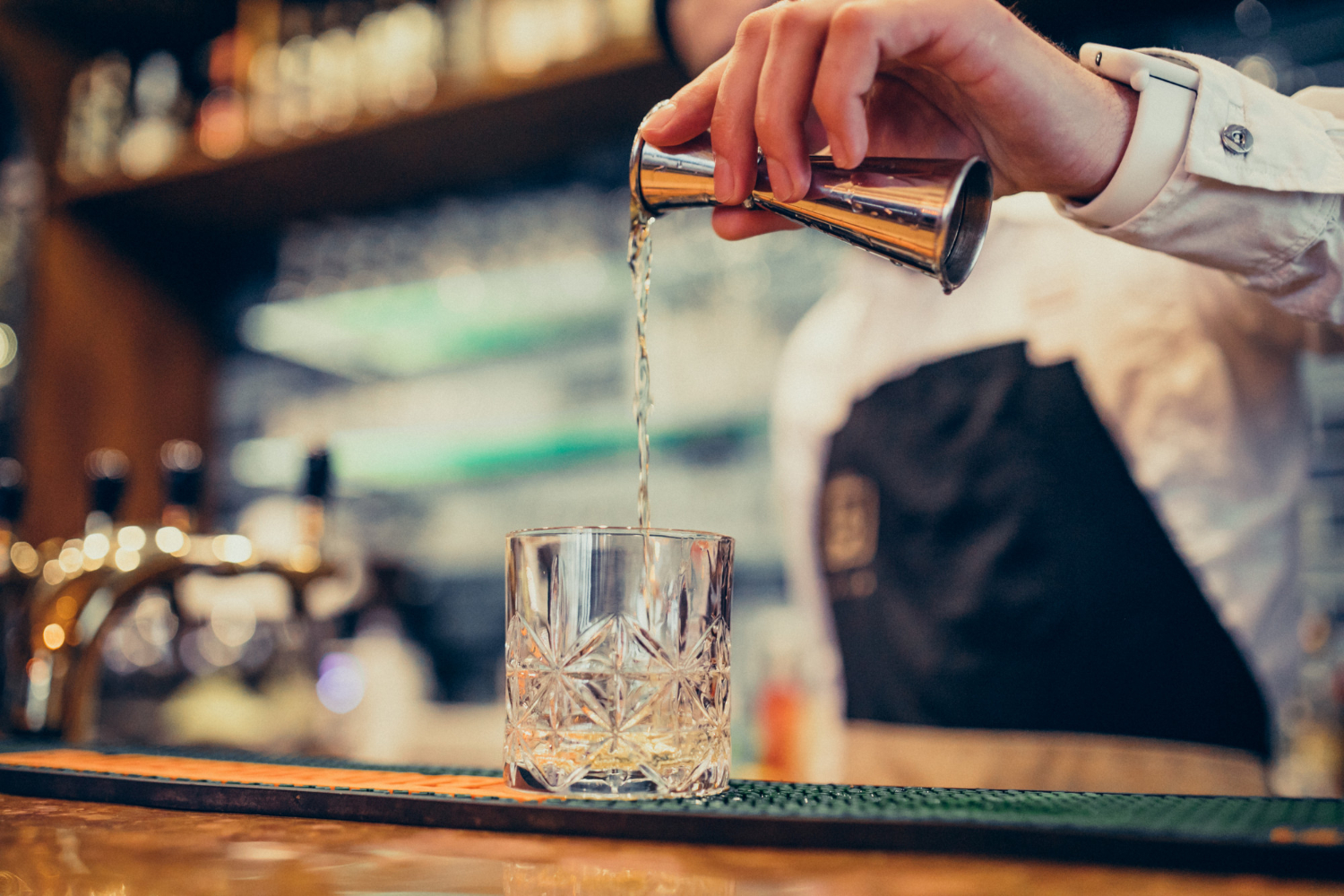 5 Benefits of Using Inventory Tracking Software in Managing Your Bar