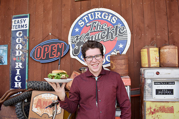 Justin Warner Net Worth 2024