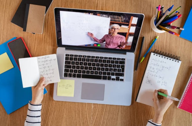 5 Compelling Reasons To Take Online Science Classes