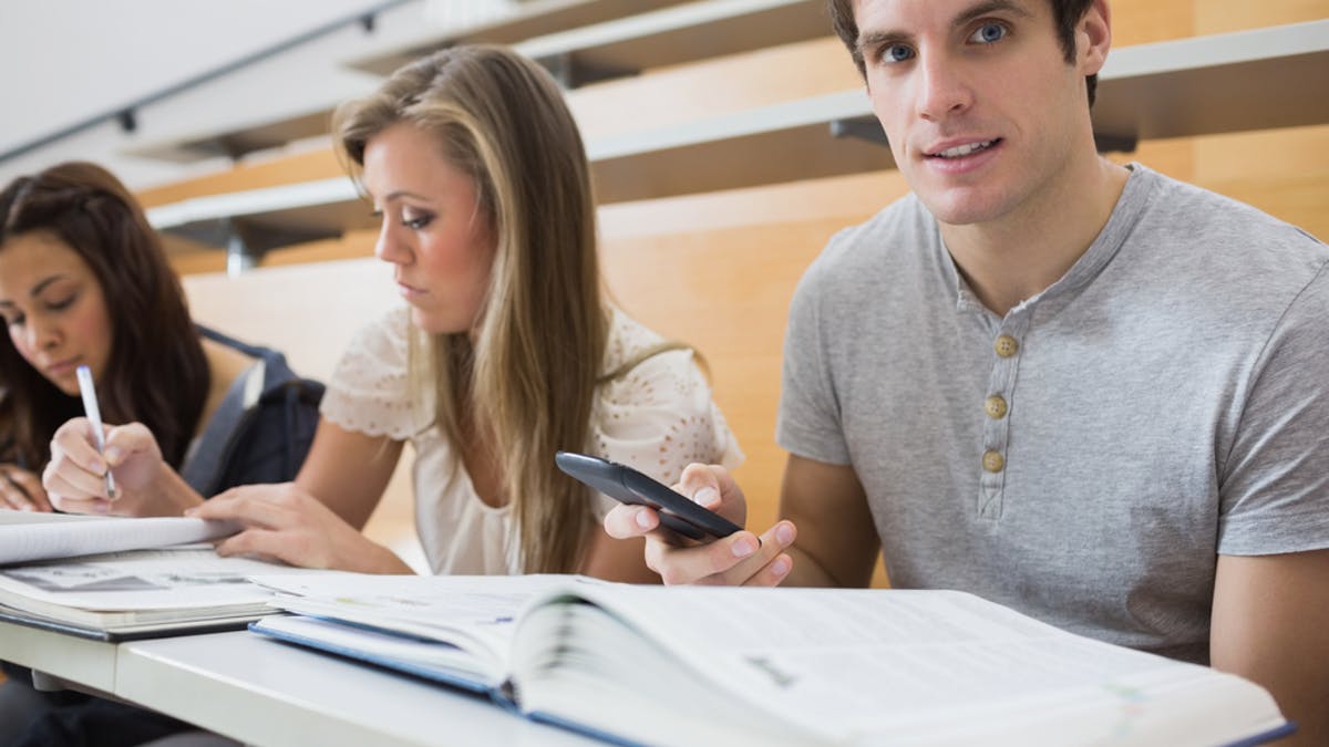 Apps Distracting Students from an Essay Writing