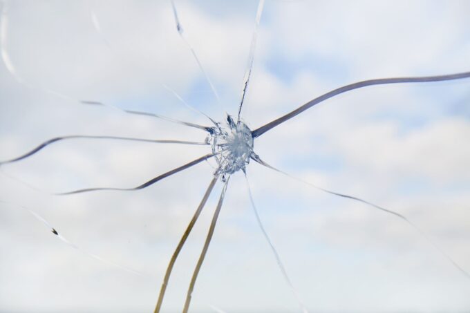 5 Pros And Cons Of DIY Broken Window Glass Repair