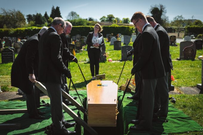 The Role of a UK Funeral Director ─ 8 Ways They Can Assist You in ...