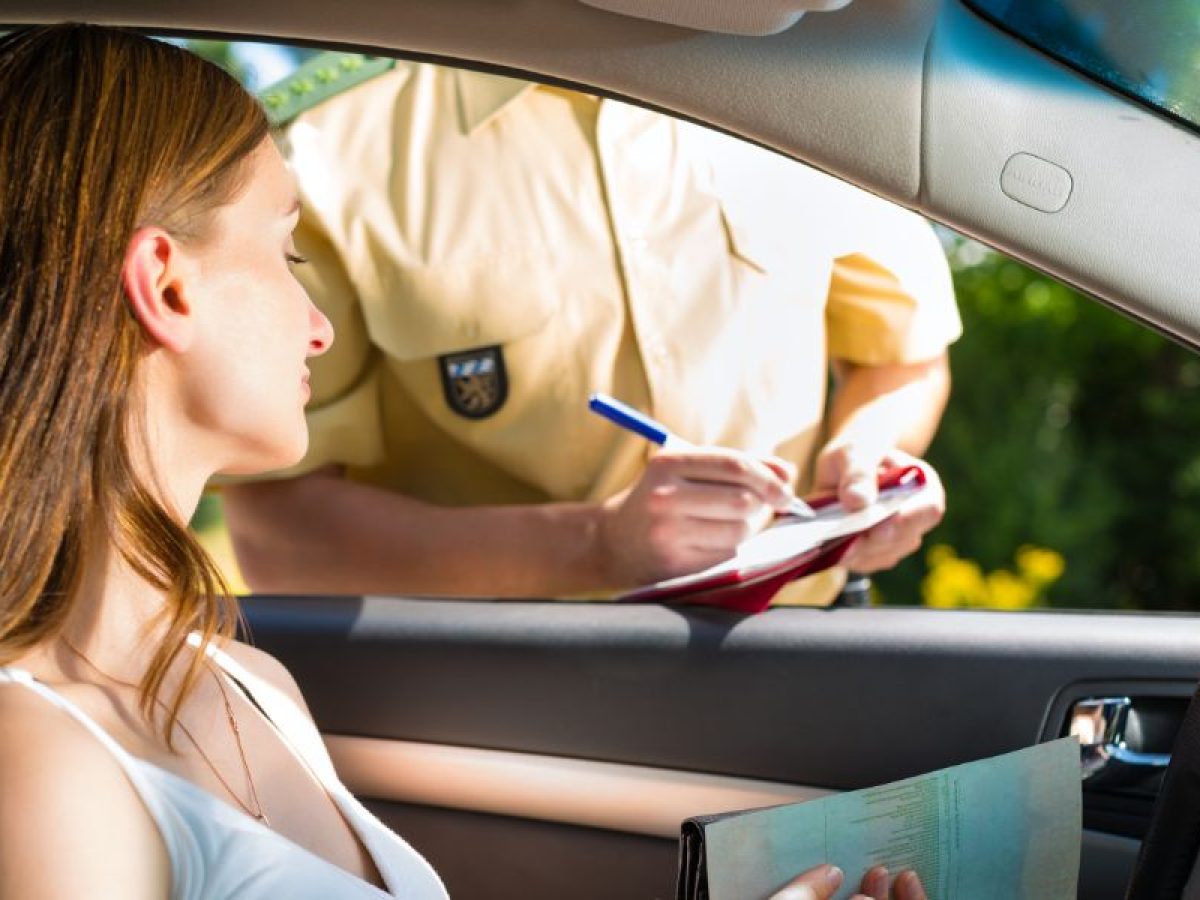 How Minor Traffic Violations Can Lead to a Vehicle Search