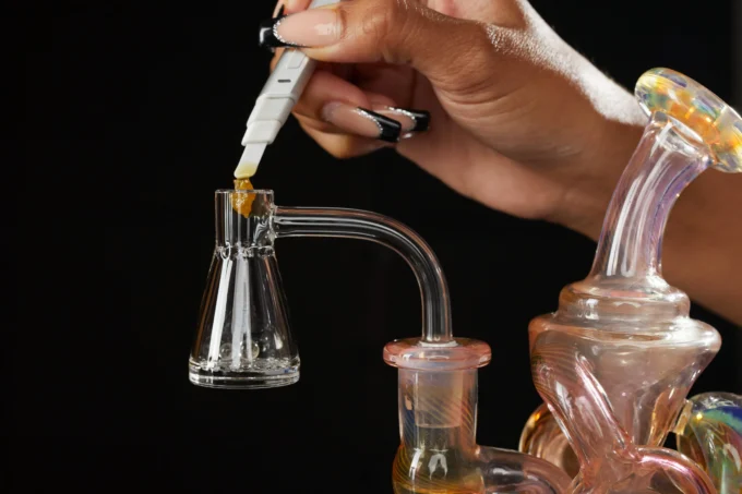 Why Dab Rig Size Matters: How the Size Influences Your Dabbing?