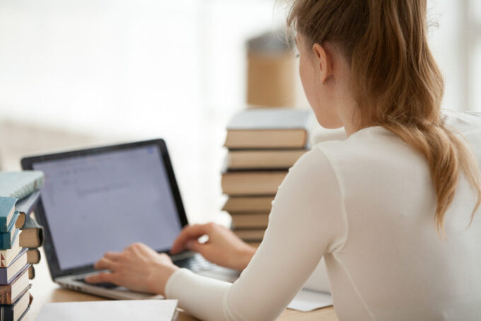 The Benefits of Buying Dissertations Online for Students