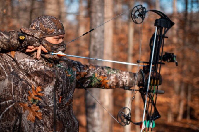 The Ultimate Guide to Hunting Clothes ─ Stay Warm and Hidden