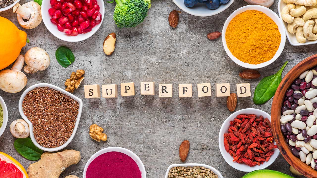 4 Ways to Incorporate Superfoods Into Your Daily Meals
