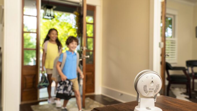 Telus Smart Home Security Keeps Kids Out of Harm