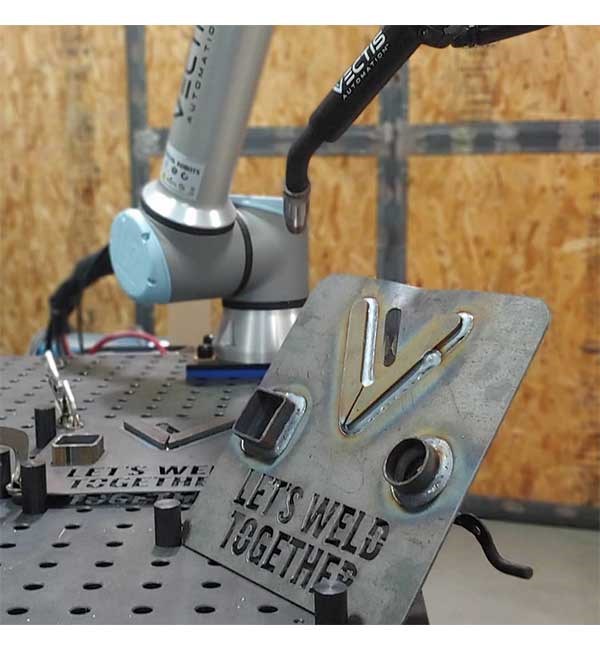 How to Simplify Robotic Welding and Machining with Offline Tools